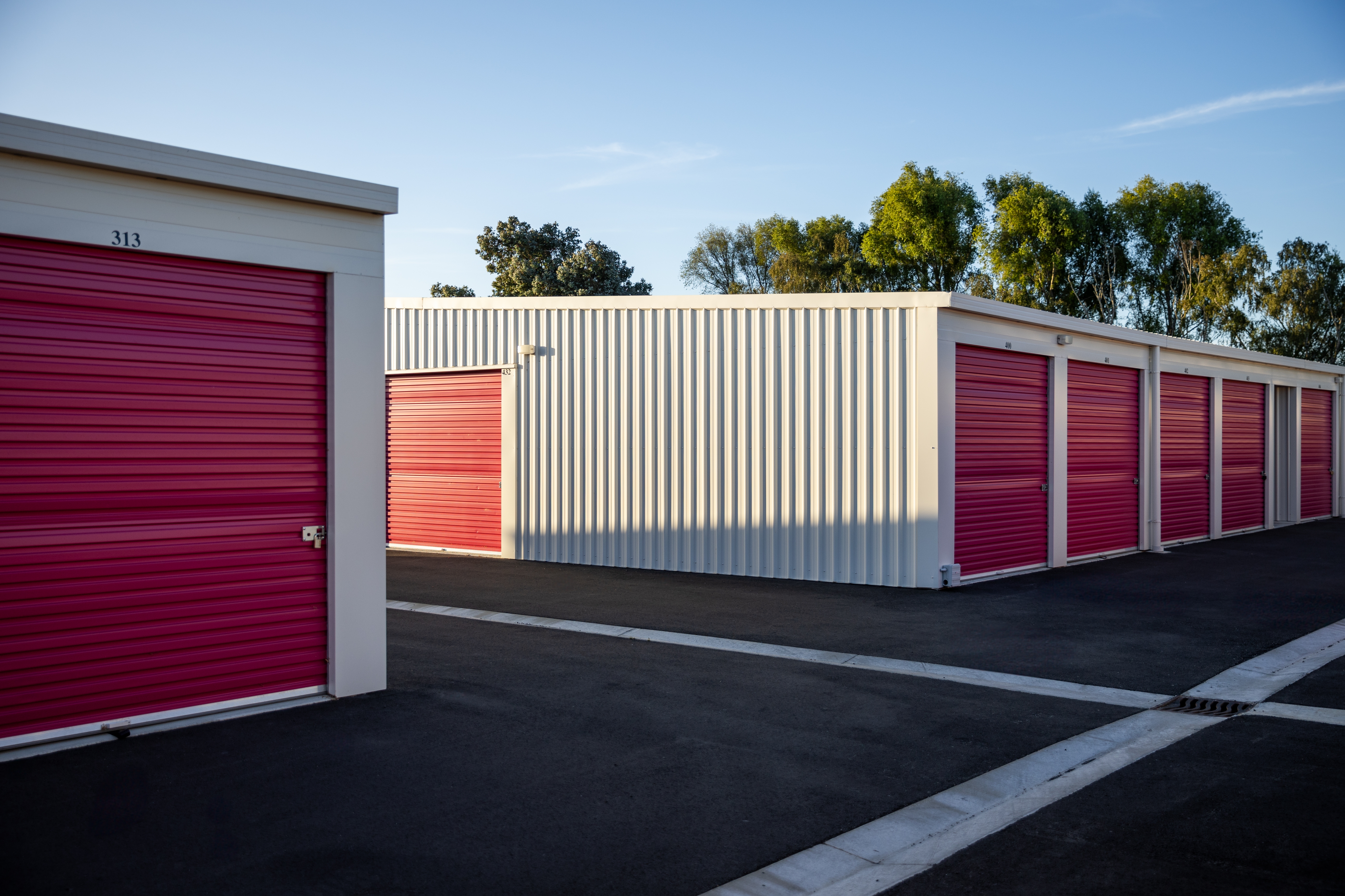 EzyStor's Commercial Storage Development - Corcon