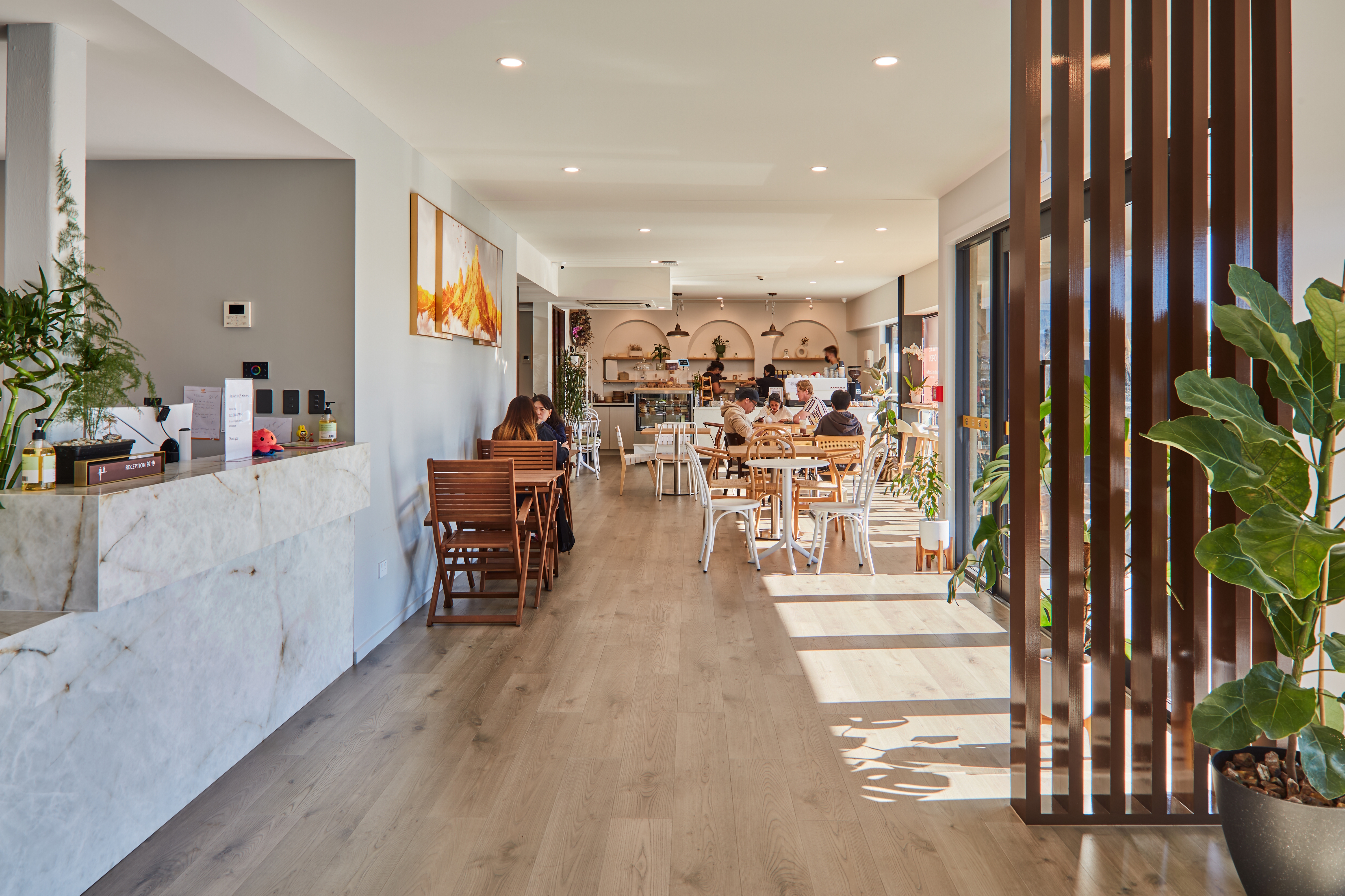 Golden Hotel - Commercial Builders - Corcon