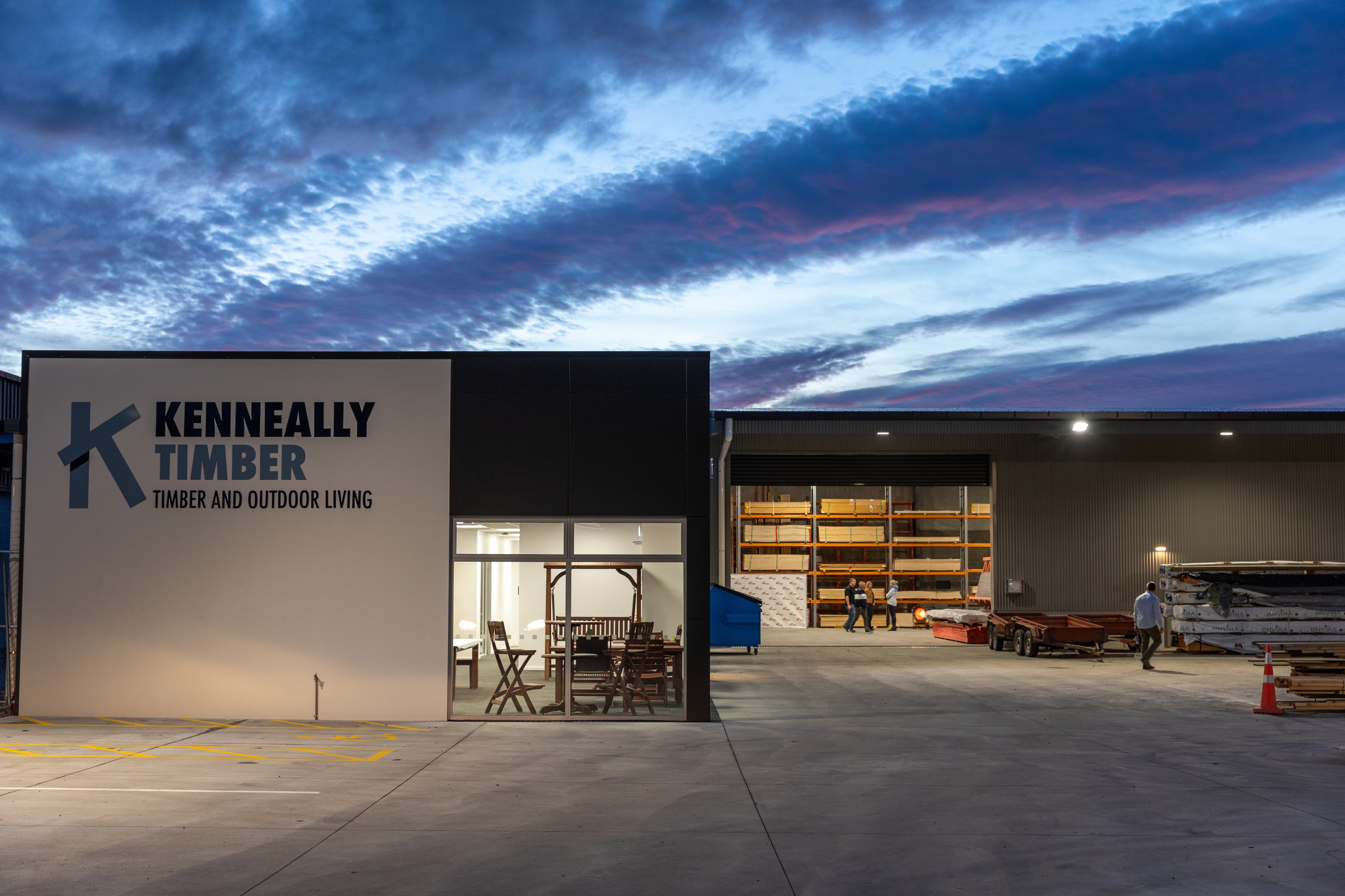 Innovative Industrial Warehouse Construction - Corcon