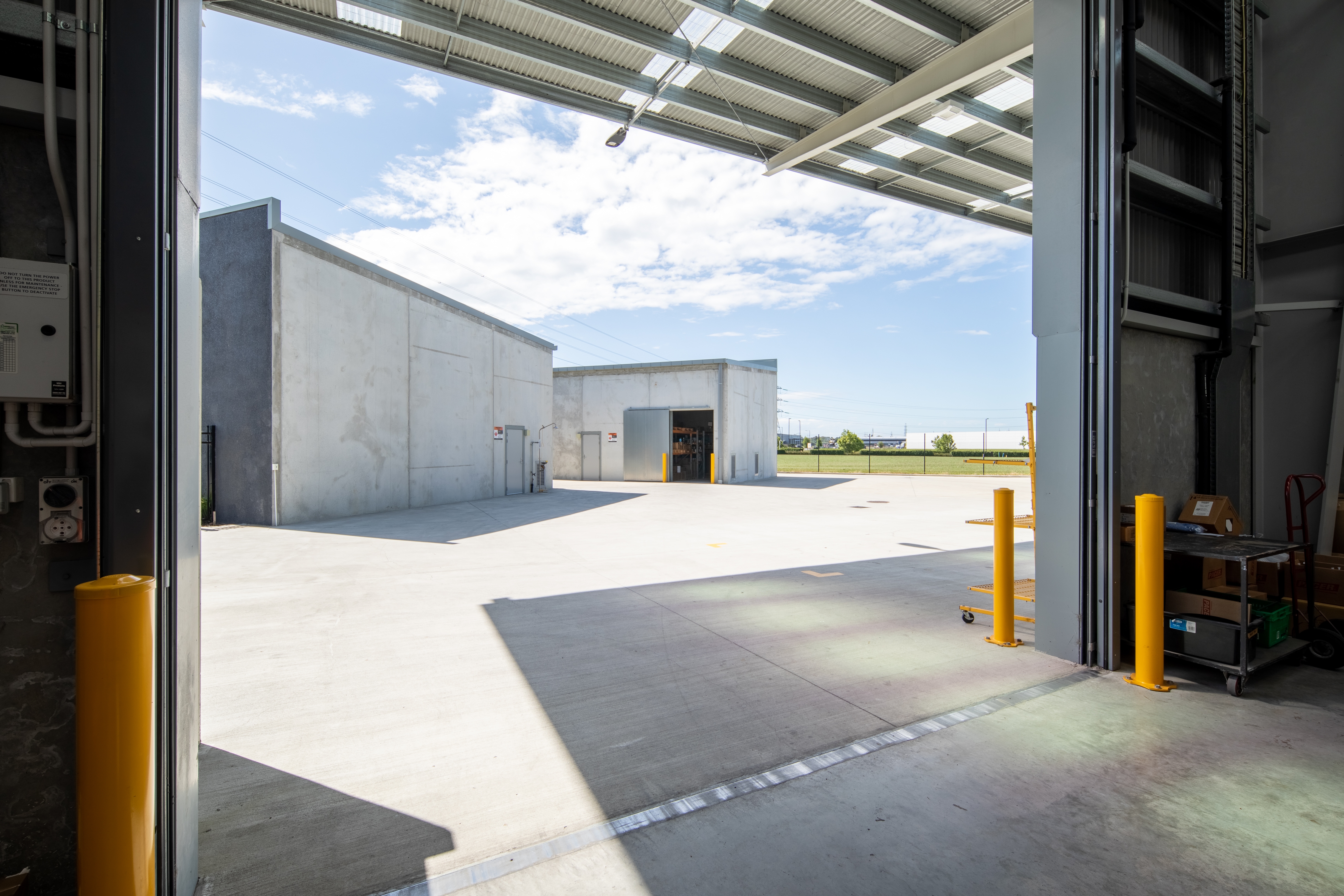 Commercial Construction - Dangerous Goods Warehouse - Corcon